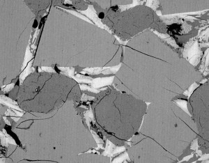 Clinker Micrographs | Concrete Microscopy Library - University of ...