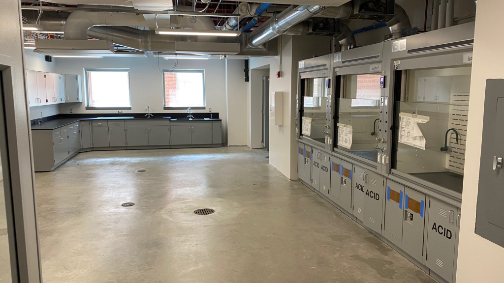 UG Materials Laboratory – H Lab