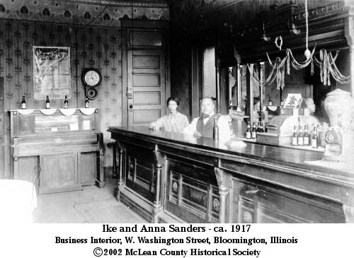 Ike Sanders – Working Men’s Club – Interior – Illinois Highlights