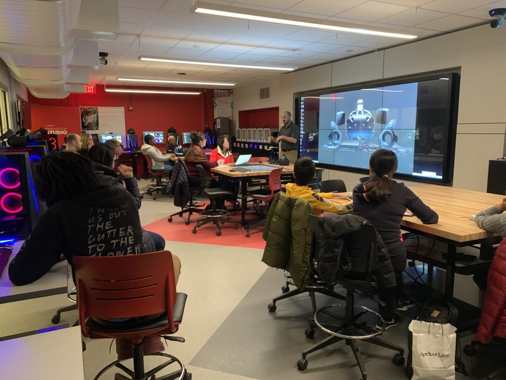 CITL Innovation Spaces » Low and High-Tech VR Workshop