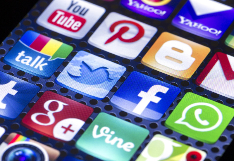 Tech Byte Breakdown | J335 Spring 2017 - University of Illinois at ...