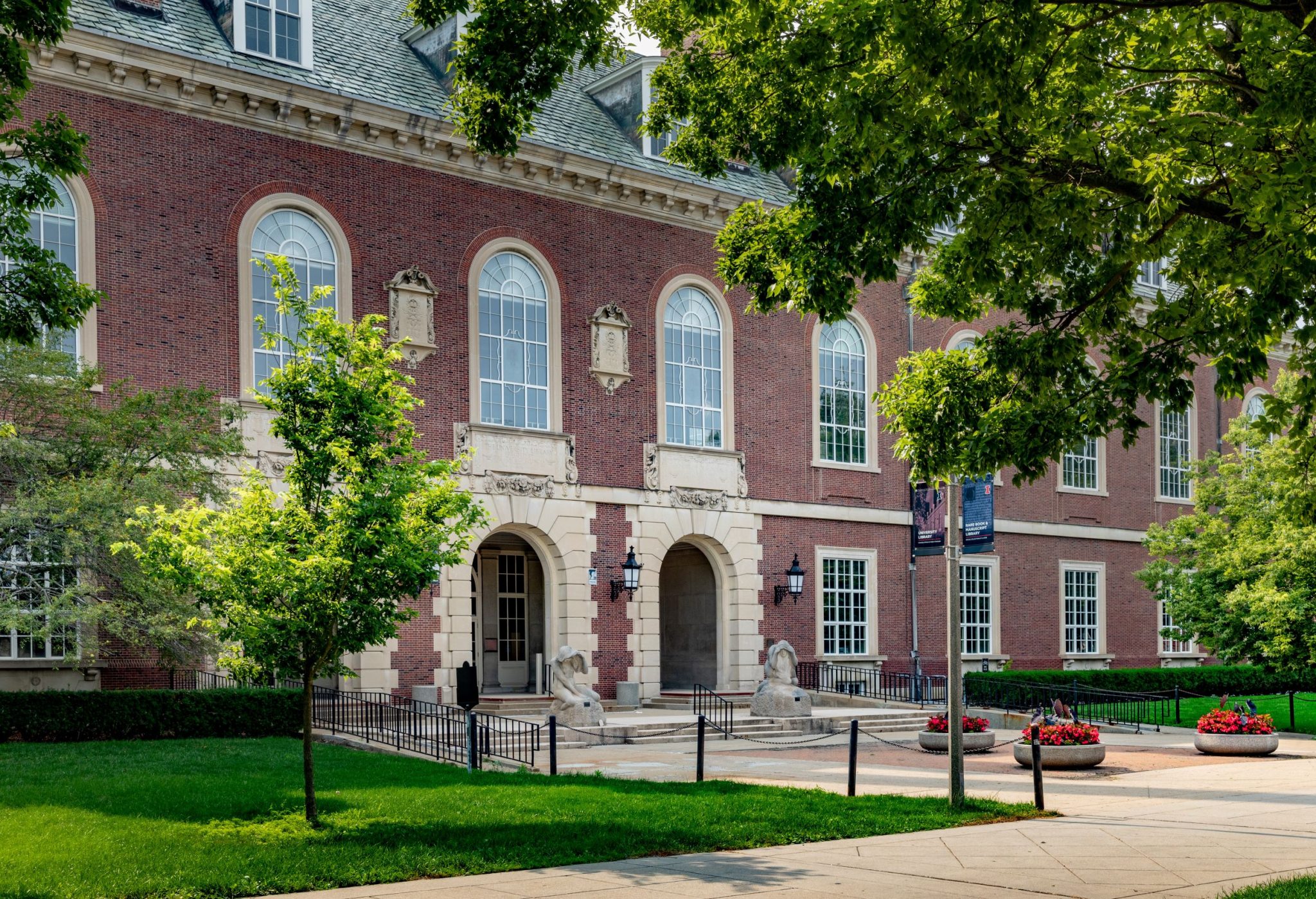 Spring 2025 Library Instructors Ranked as Excellent | Recognizing ...